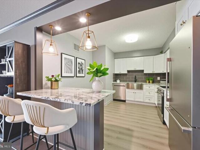 Valley Forge Cir Unit,king Of Prussia, Condo For Sale
