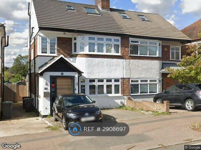 Valley Hill, Loughton IG10, 4 bed semi detached house to rent, £3,900 pcm | PrimeLocation