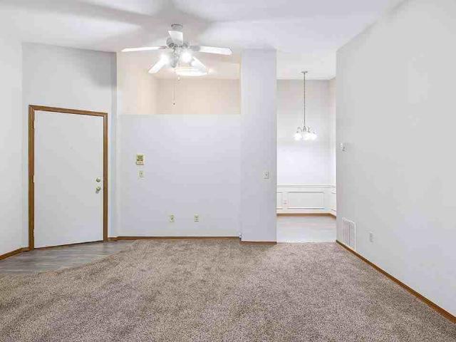 Valley Stream Apartments 1 Bedroom Apartment for Rent at 6400 Glenhurst Dr, Maumee, OH 43537
