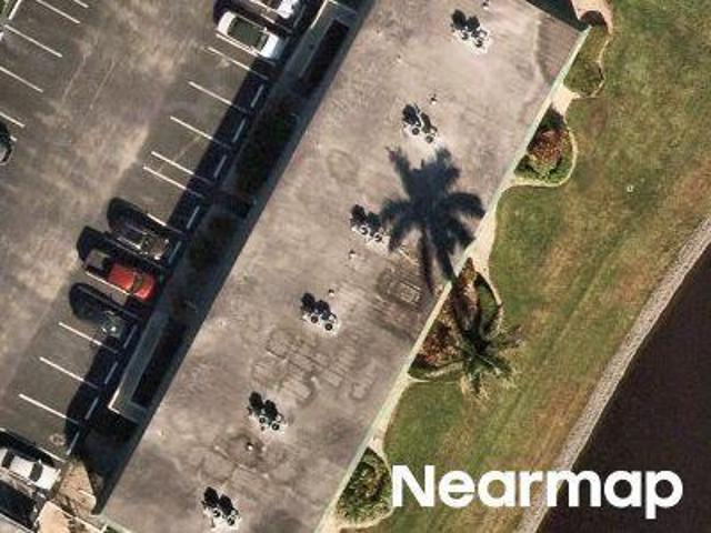 Valley Stream Dr Apt 11c