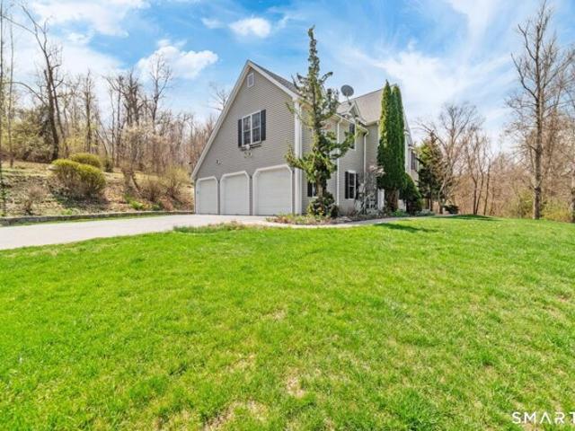 Valley Stream Ln, Southbury, Home For Sale