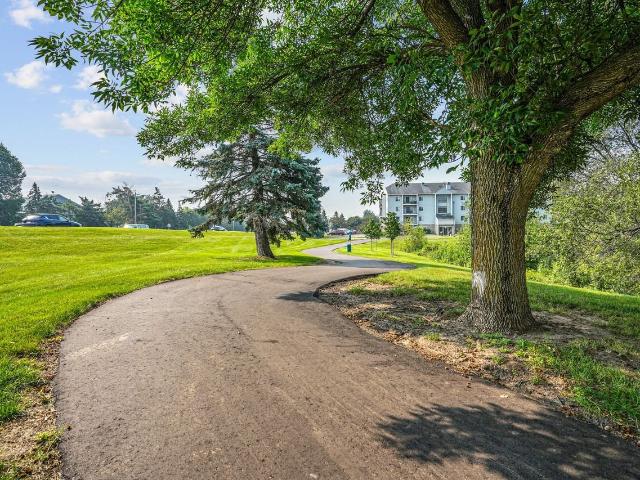 Valley Pond 2 Bedroom Apartment for Rent at 5520 142nd St W, Apple Valley, MN 55124