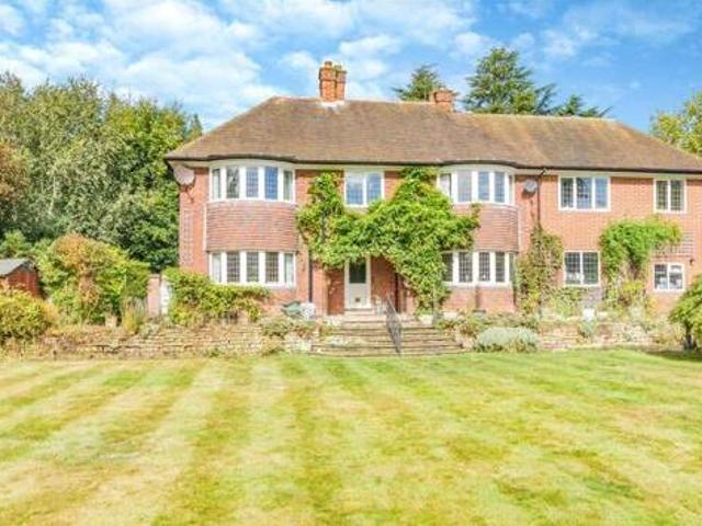 Valley Road, West Bridgford, 4 Bedroom Detached