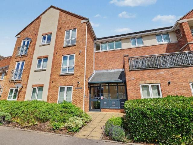 Valley Road, Coventry CV2, 2 bed flat to rent, £900 pcm | PrimeLocation