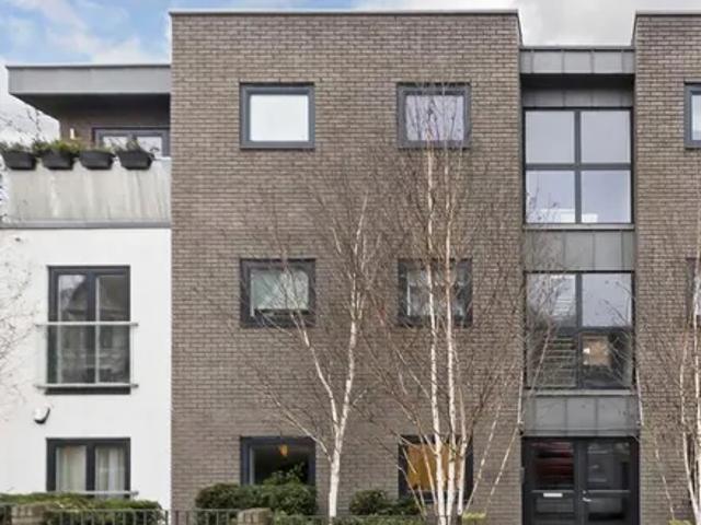Valley Road, London, SW16 2AF, United Kingdom | 2 bed apartment for rent #139267781 | Rentberry