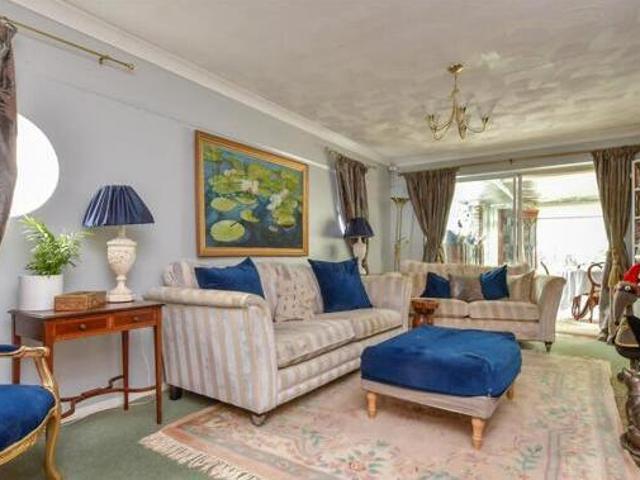 Valley Road, Newhaven, 3 Bedroom Detached