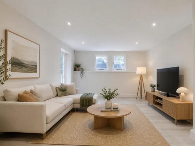 Valley Road, Streatham 1 bed flat to rent £1,900 pcm £438 pw