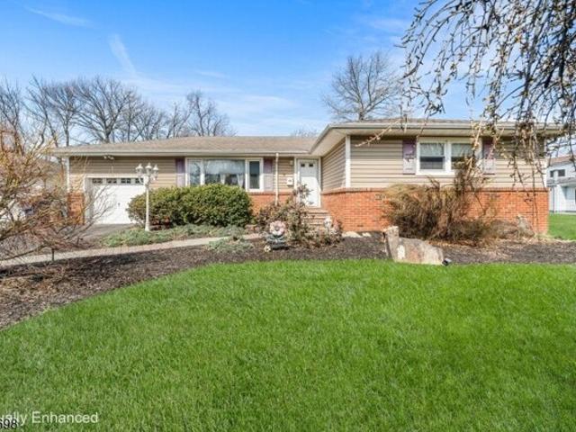 Valley Rd, Clark, Home For Sale