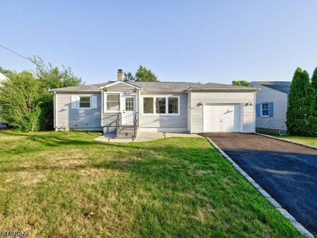 Valley Rd, Clark, Home For Sale