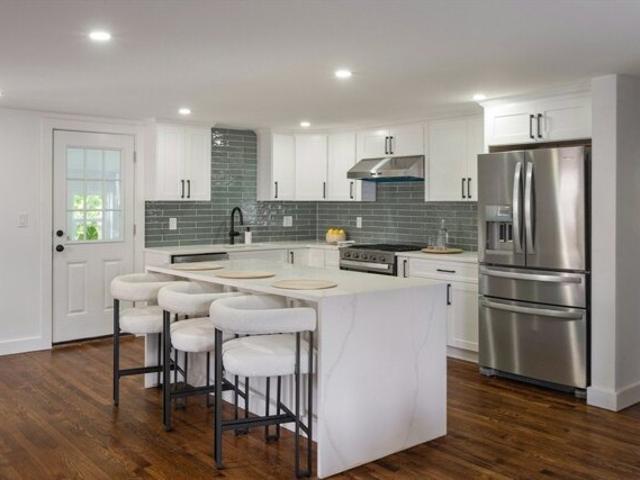 Valley Rd, Boston, Home For Sale