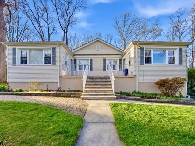 Valley Rd, Randolph, Home For Sale