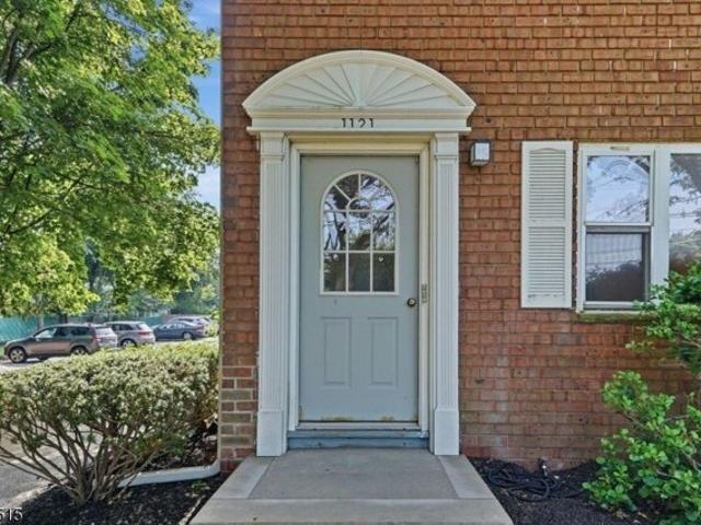 Valley Rd Unit A, Wayne, Condo For Sale