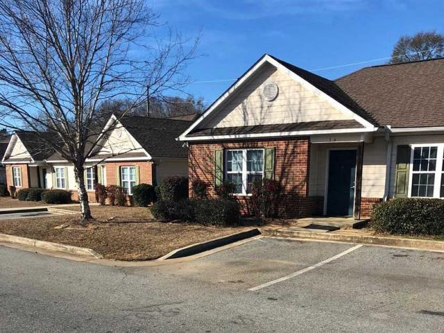 Valley Woods 2 Bedroom Apartment for Rent at 718 Green St, Fort Valley, GA 31030
