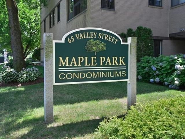 Valley Unit H, Medford, Condo For Sale