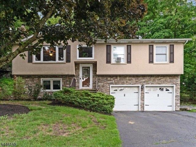 Valley View Trl, Sparta, Home For Sale