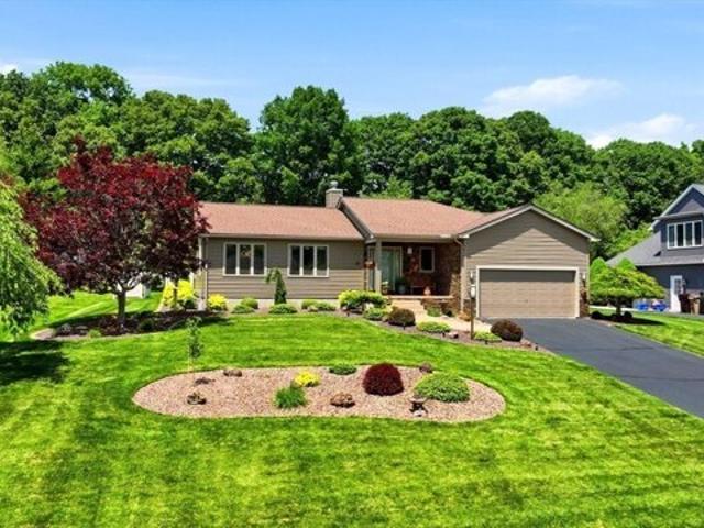 Valley View Dr, Ludlow, Home For Sale