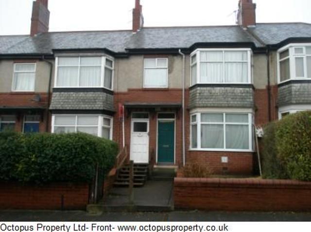 Valley View, Newcastle upon Tyne, NE2. 3 bed flat to rent £1,625 pcm £375 pw