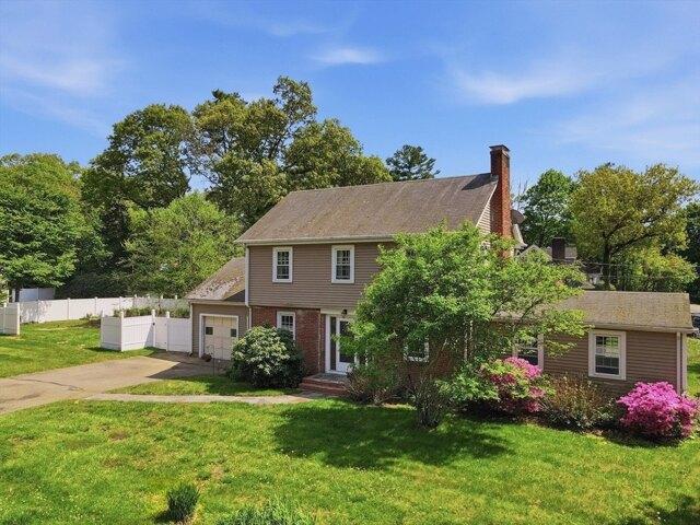 Valley View Rd, Wayland, Home For Sale
