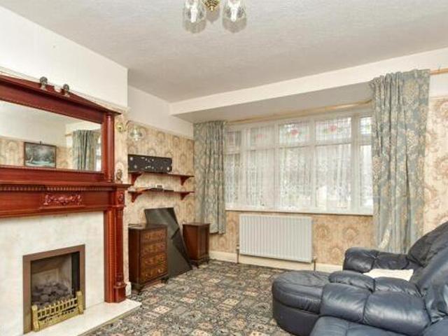 Valley View Road, Rochester, 3 Bedroom Semi detached