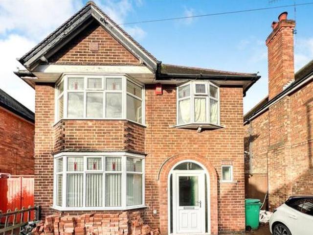 Valmont Road, Nottingham, 3 Bedroom Detached