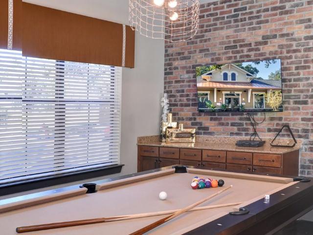 Valrico Station 1 Bedroom Apartment for Rent at 108 Valrico Station Rd, Valrico, FL 33594