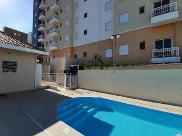 varanda, piscina, 2 quartos, churrasqueira, portaria 24 horas