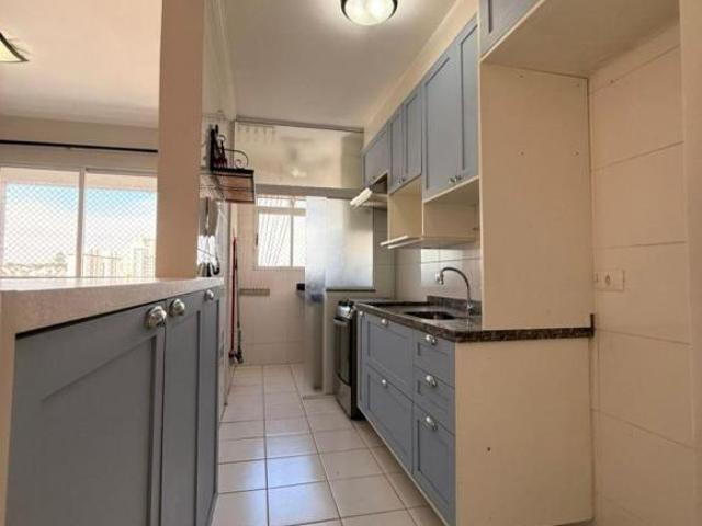 Varandas de Villa Branca andar alto, sol da manhã 2 dormitórios repleto de planejados