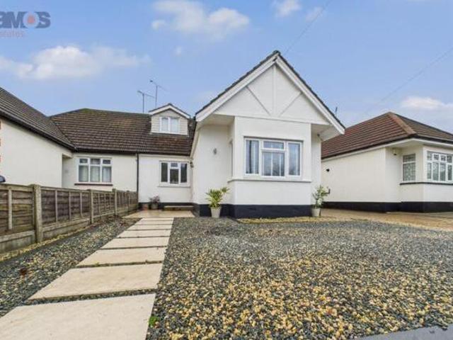 Vardon Drive, Leigh on sea, 4 Bedroom Semi detached