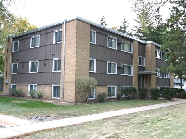 Varecka Family Partnship 2 Bedroom Apartment for Rent at 121 W 90th St, Bloomington, MN 55420