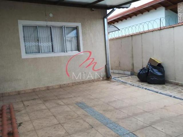 Vargem Grande Paulista Jardim Europa Casa térrea com 3 quartos, sendo 1 suíte e 2 vagas