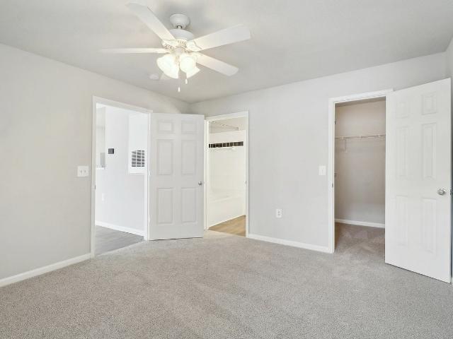Varia at Oakcrest 3 Bedroom Apartment for Rent at 1310 Oakcrest Dr, Columbia, SC 29223