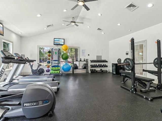 Varia at Oakcrest 3 Bedroom Apartment for Rent at 1310 Oakcrest Dr, Columbia, SC 29223