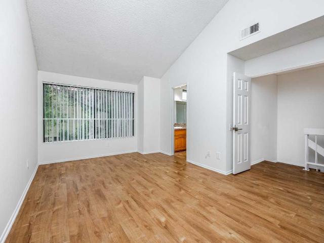 Variel Townhomes 3 Bedroom Apartment for Rent at 8745 Variel Ave, Los Angeles, CA 91304 Canoga Park