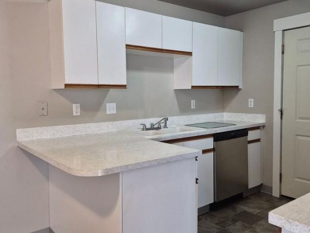 Various Addresses 3 Bedroom Apartment for Rent at Various Addresses, Puyallup, WA 98373