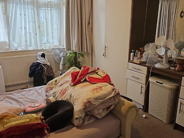 Varley Road, London E16, 3 bed semi detached house to rent, £2,000 pcm | PrimeLocation