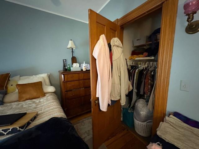 Varsity Management Studio Apartment for Rent at 120 N Division St, Ann Arbor, MI 48104