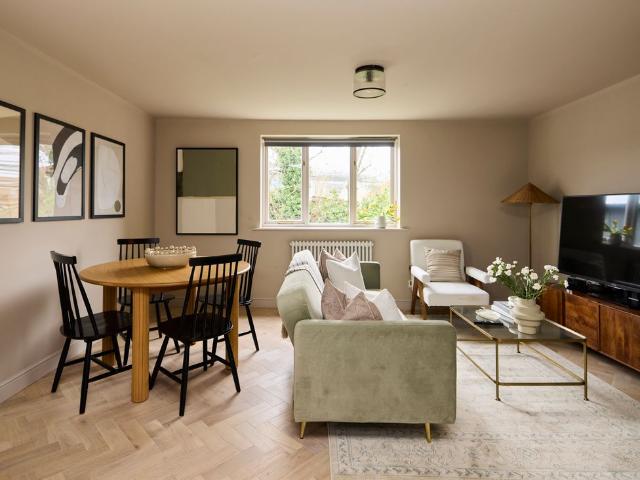 Varsity Drive, Twickenham TW1, 1 bed flat to rent, £3,000 pcm | PrimeLocation