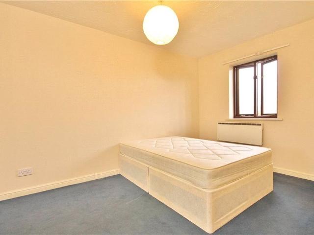 Varsity Drive, Twickenham, TW1 1AN