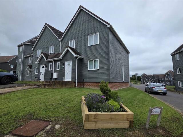 Vastern, Royal Wootton Bassett, Swindon SN4, 3 bed end terrace house to rent, £1,450 pcm | PrimeLocation