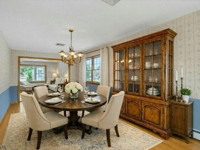 Vassar Dr, Paramus, Home For Sale