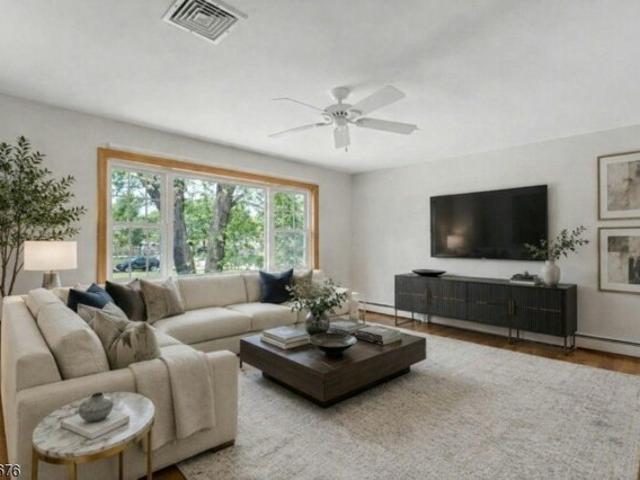 Vassar Dr, Paramus, Home For Sale