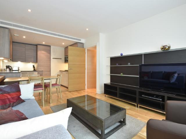 Vauxhall Two Bedroom Apartment Has an Apartment