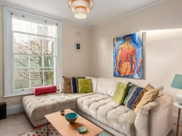 Vauxhall SE11, 2 bed flat to rent, £4,725 pcm | PrimeLocation