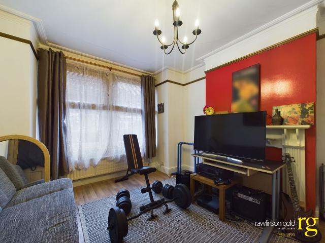 Vaughan Road, Harrow HA1, 2 bed flat to rent, £1,750 pcm | PrimeLocation