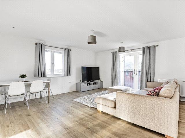 Vaynol Way, Whitehouse, Milton Keynes MK8, 2 bed flat to rent, £1,400 pcm | PrimeLocation