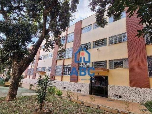 VAZADO, 02 QUARTOS, SUITE, 02 BANHEIROS, ESCRITORIO + DEPOSITO NO SUBSOLO