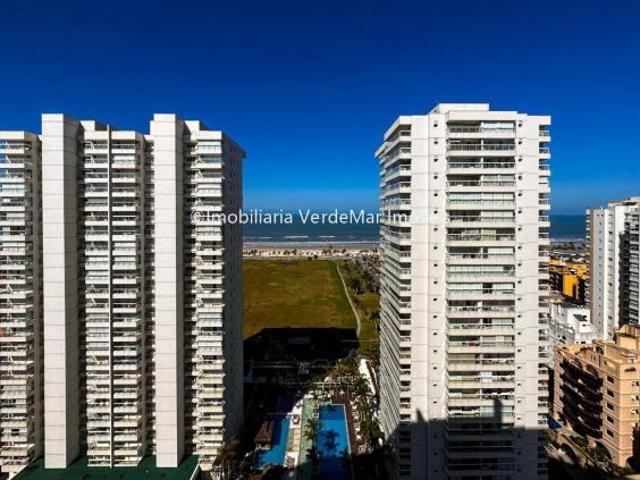 Ventura Guarujá, apartamento à venda com varanda Goumert