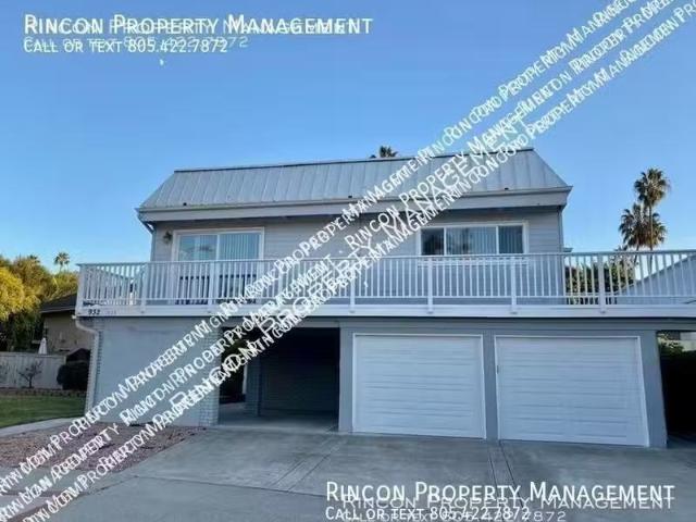 Ventura Keys Duplex 3 Bedrooms/2.5 Baths 932 Sand Ct