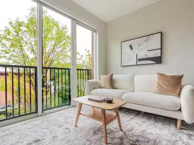 Venture on I, 60 I St Southwest, Southwest Waterfront 2 Bedr.