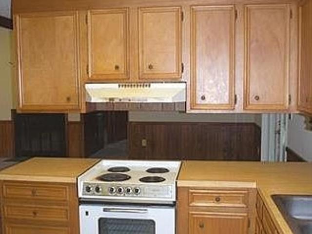 Venture Rental Properties 4 Bedroom Apartment for Rent at 2417 E Ozark Ave, Gastonia, NC 28054